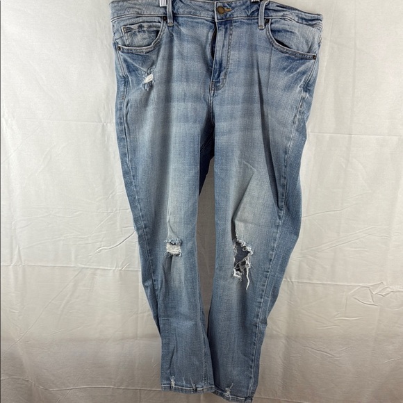 cosmic blue love | Jeans | Casual Light Blue Boyfriend Jeans | Poshmark
